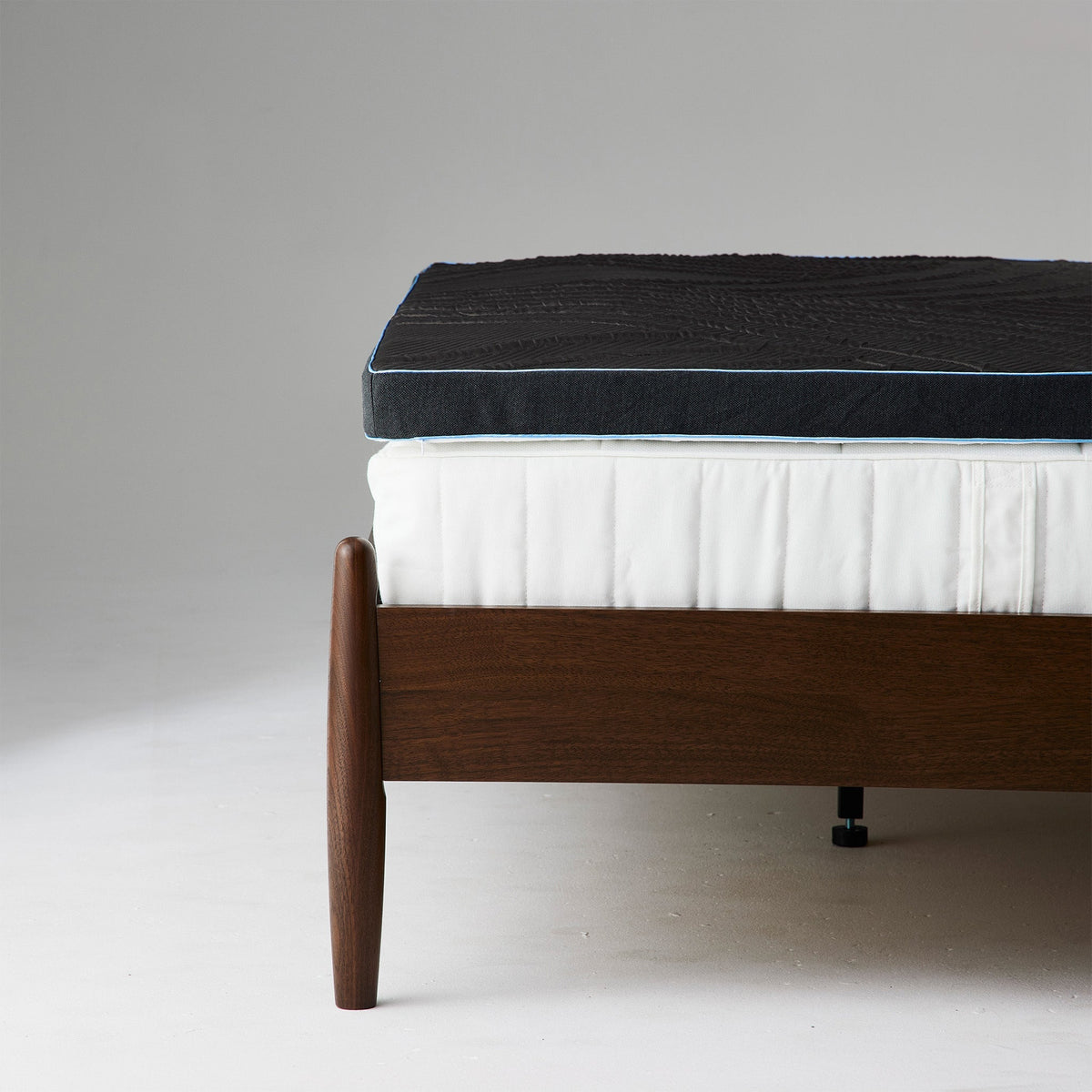 Hush Graph-Iced Mattress Topper